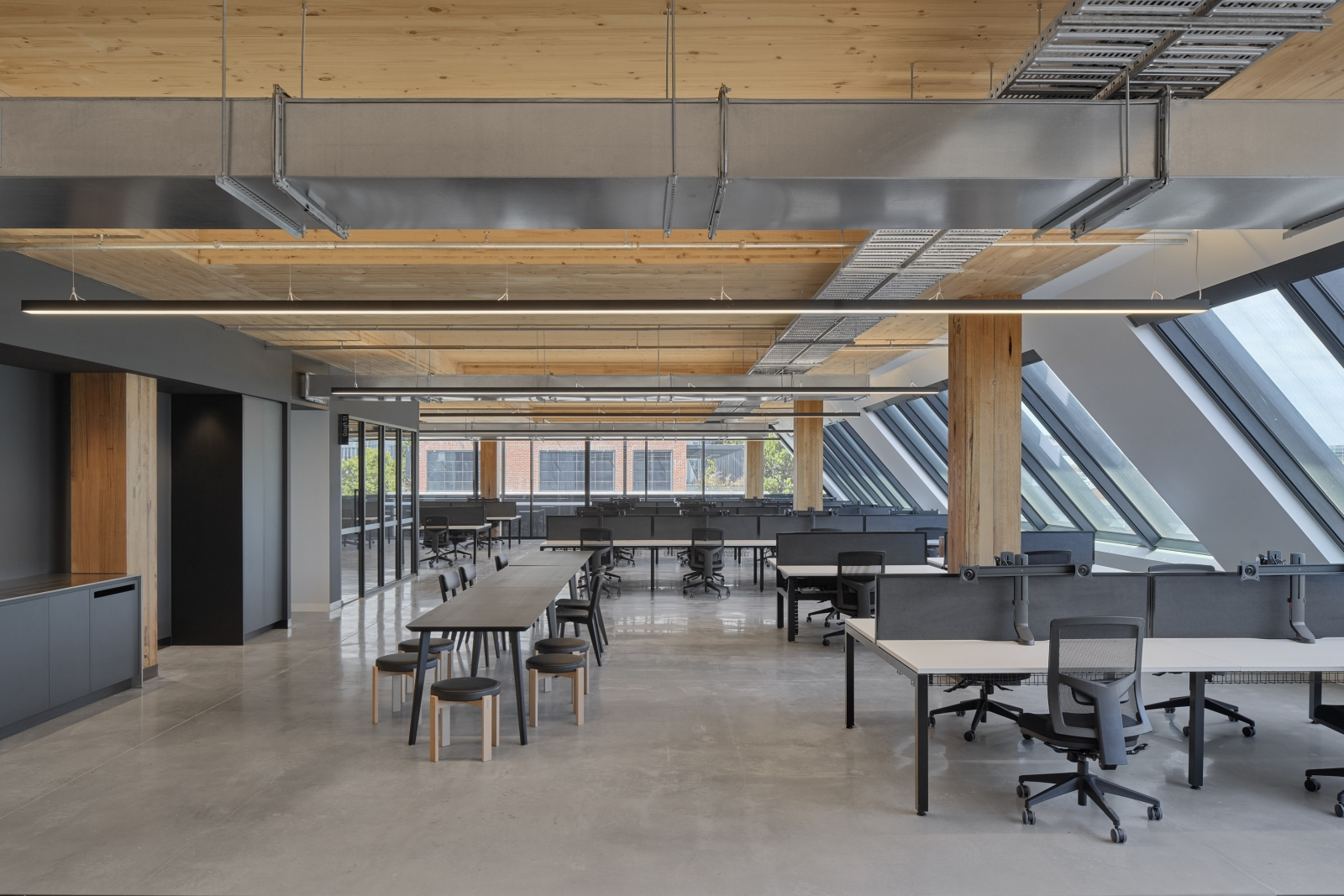 Decjuba Head Office | Jackson Clements Burrows